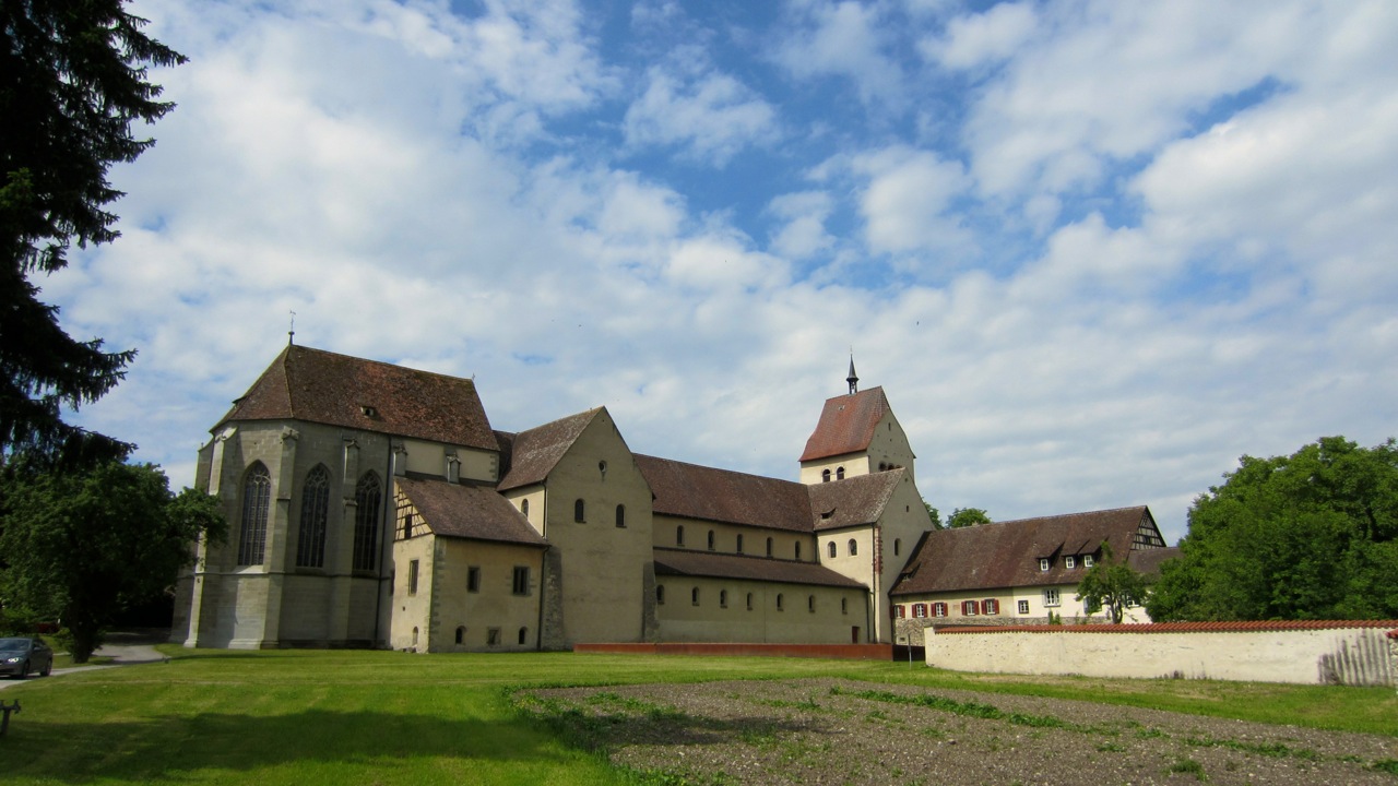 Ehemaliges Kloster Reichenau - Fotos [hikr.org]