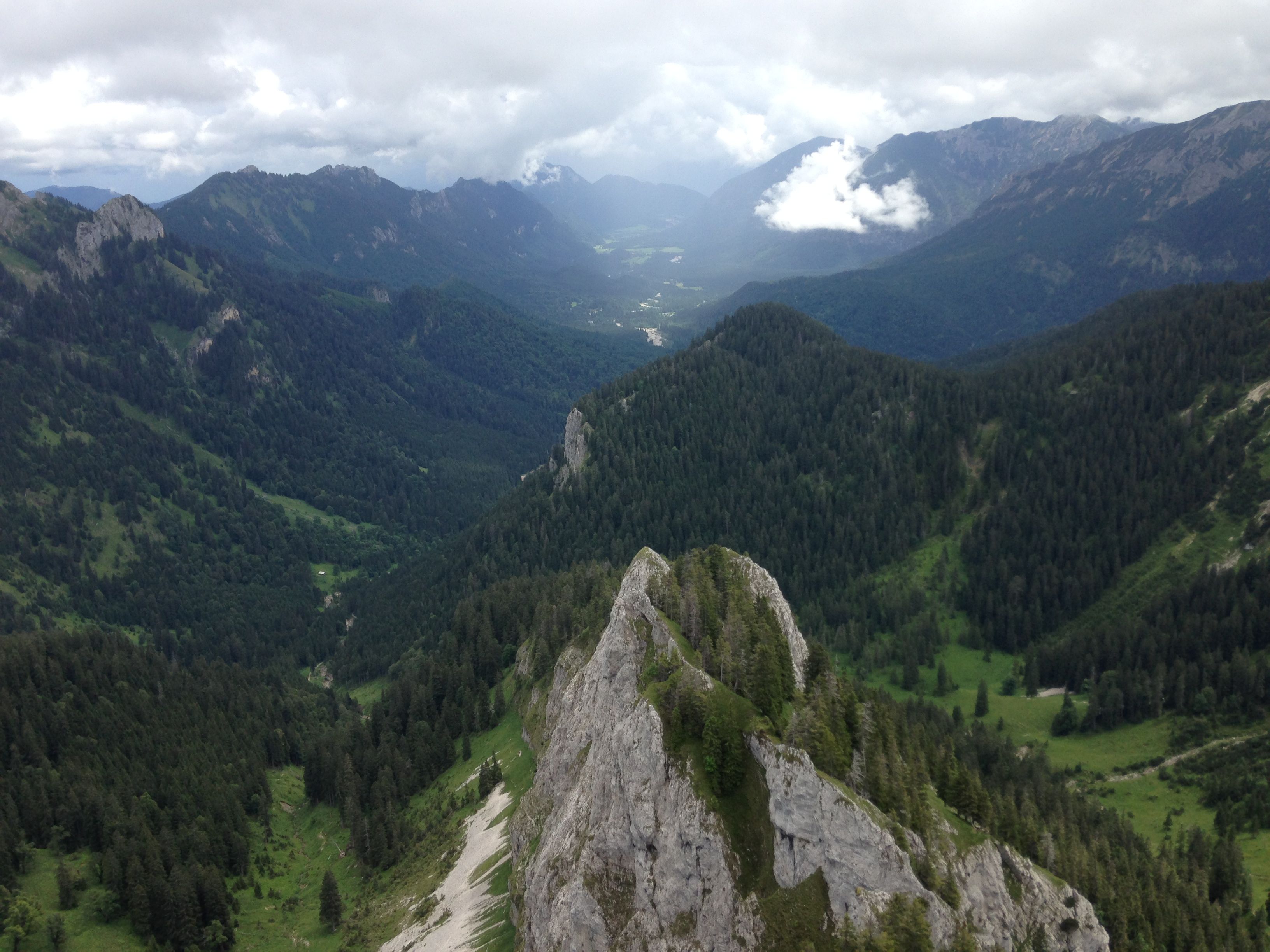 Blick ins Graswangtal - Fotos [hikr.org]