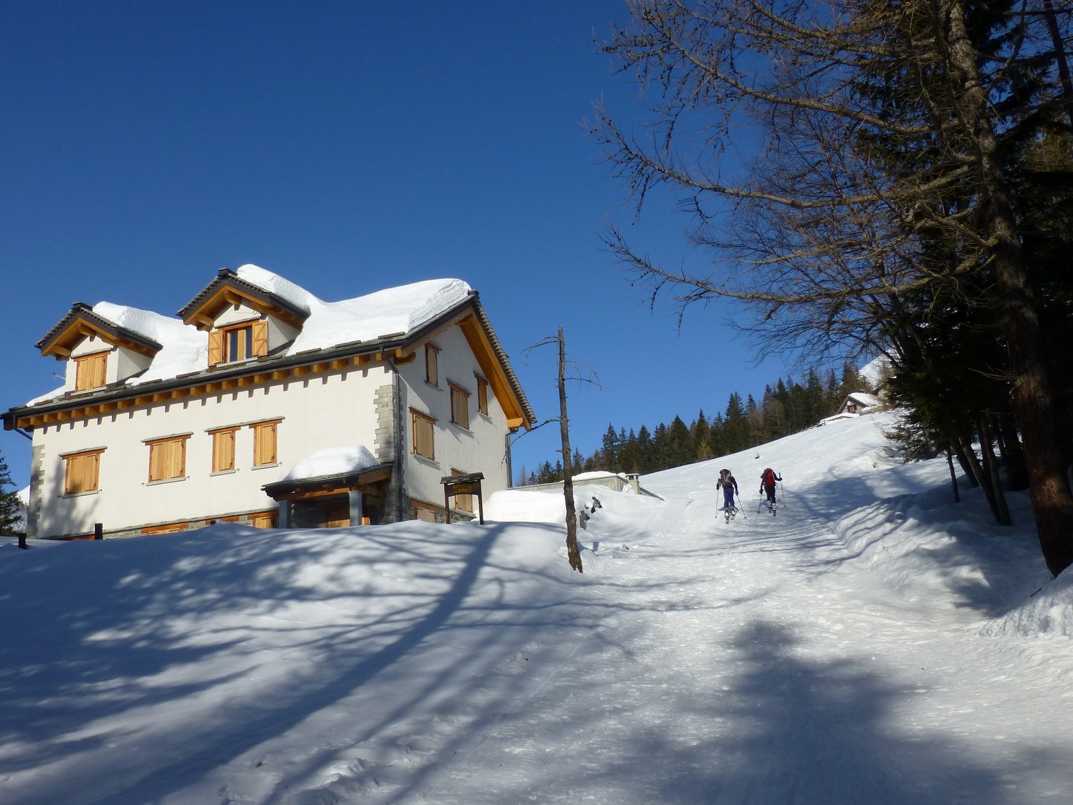 Rifugio Il Dosso. - Fotos [hikr.org]