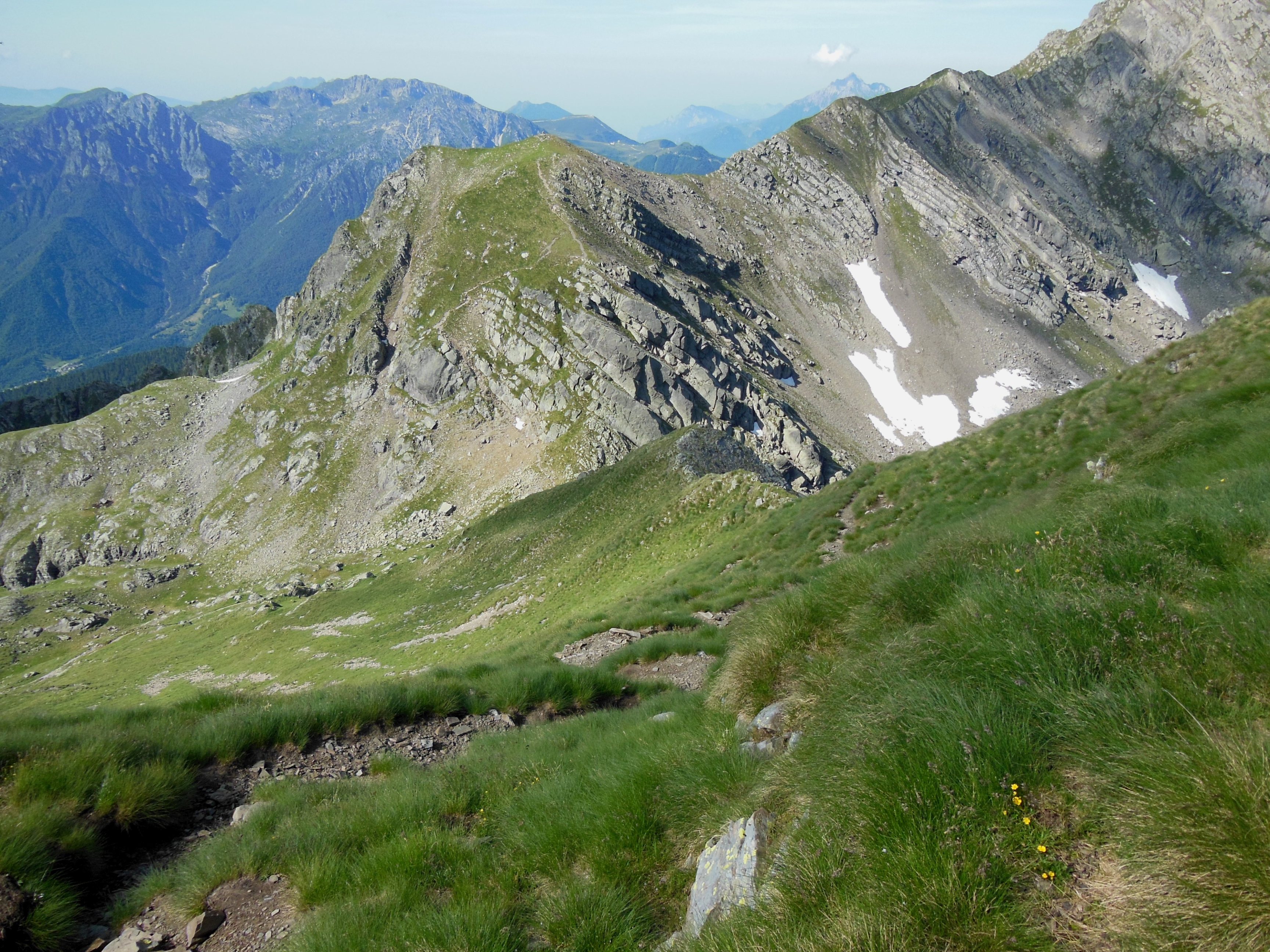Ripida discesa verso il Passo Bocca di Trona - Fotos [hikr.org]
