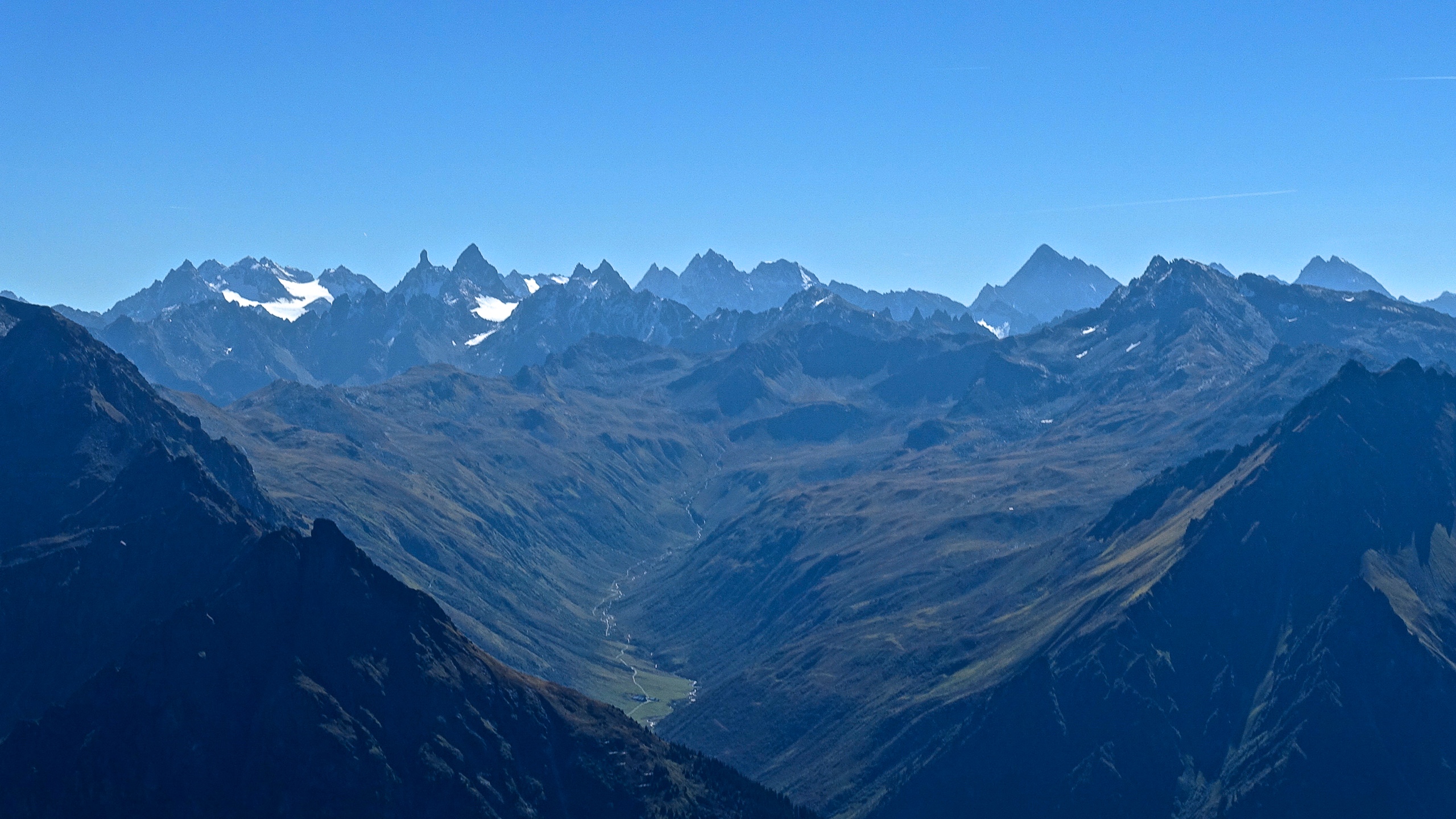 Blick in die Silvretta - Fotos [hikr.org]