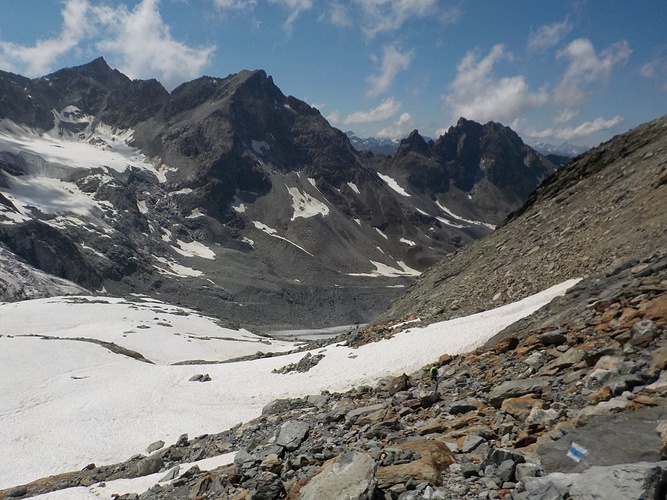 Recht einfacher Abstieg unter dem Col du Pigne - Fotos [hikr.org]