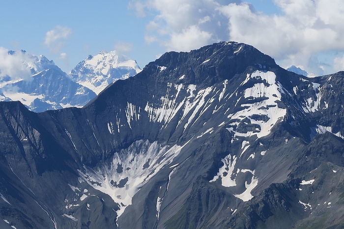 Piz Üertsch vom Gletscherducan aufgenommen am 19. Juli... [hikr.org]