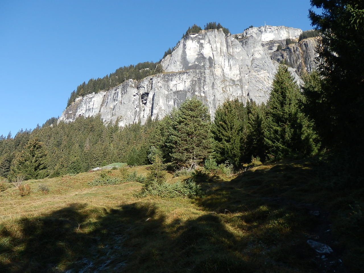 Pinut - Fotos [hikr.org]