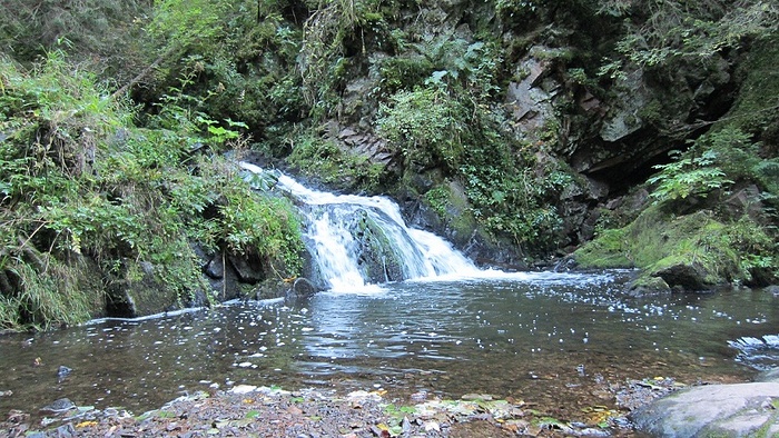 Am Fluss - Fotos [hikr.org]